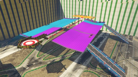 EPIC RUNNERS VS CARS by elColo_ in Grand Theft Auto Online - Rockstar Games